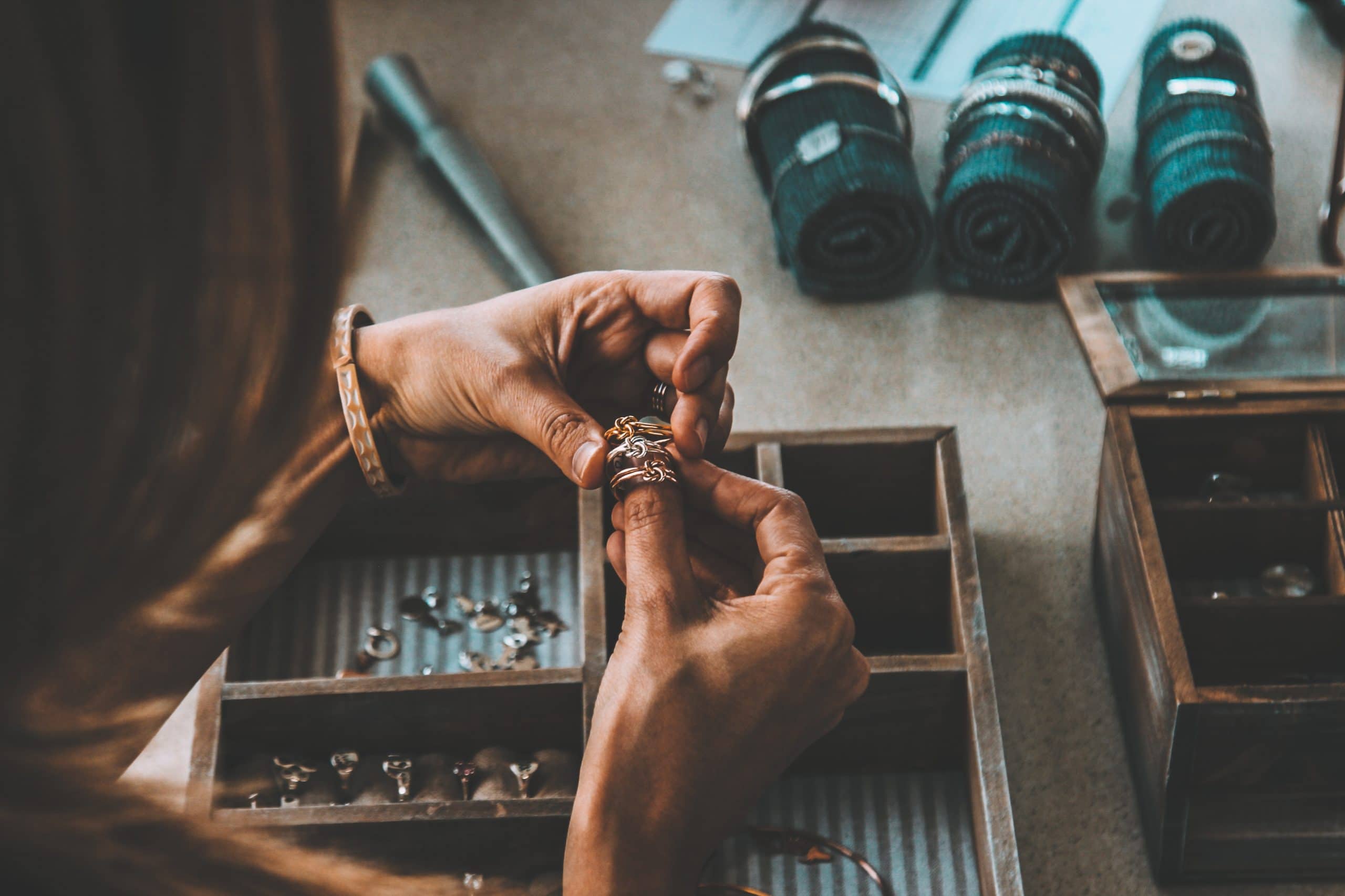How To Sell Handmade Jewelry Online 15 Options LushDollar
